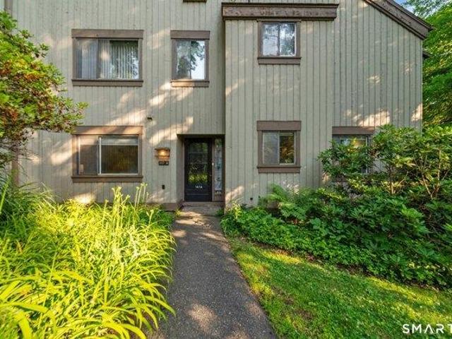 2 bedroom, Southbury CT 06488 104235582