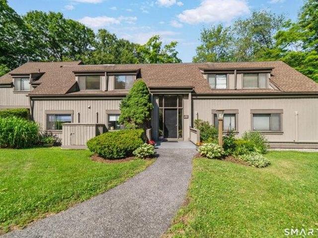 2 bedroom, Southbury CT 06488 104835479