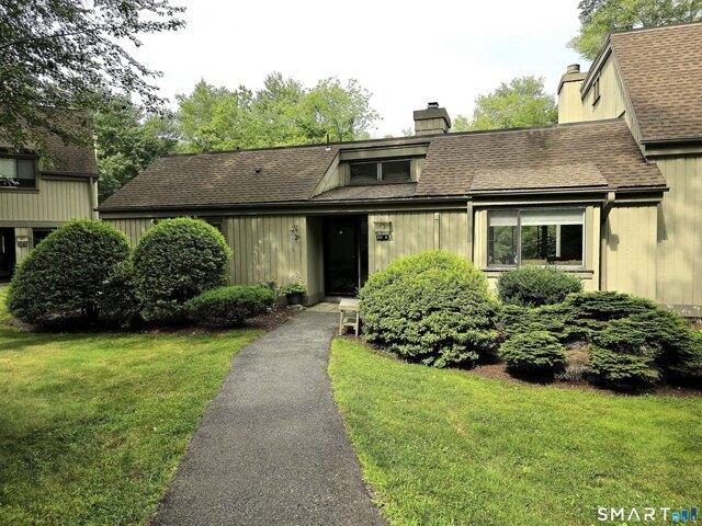 2 bedroom, Southbury CT 06488 105145012