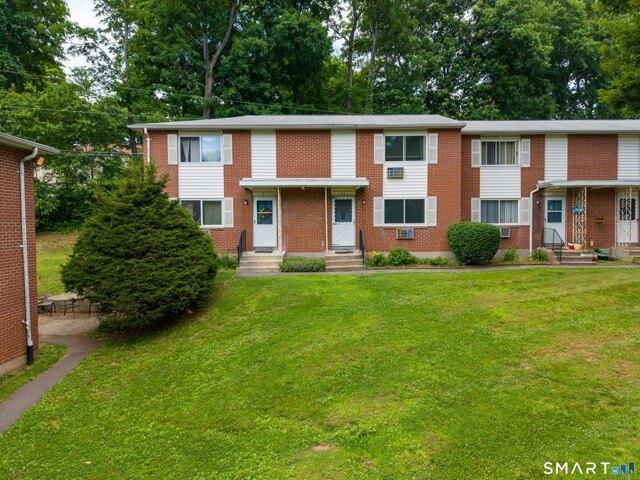 2 bedroom, Southington CT 06489 104329789