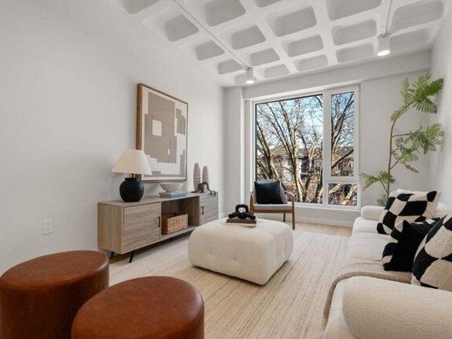 2 bedroom, Somerville MA 02143 102154227