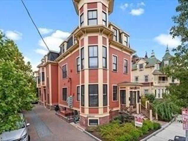 2 bedroom, Somerville MA 02143 105082499