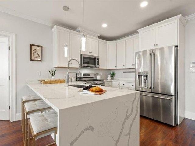 2 bedroom, Somerville MA 02145 102777493