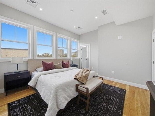 2 bedroom, Somerville MA 02145 104833900