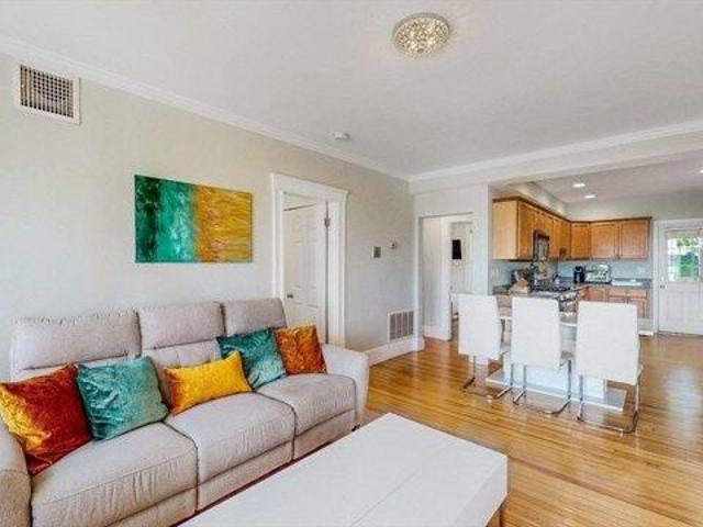 2 bedroom, Somerville MA 02145 104834025