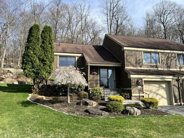 2 bedroom, Somers NY 10589 101747452