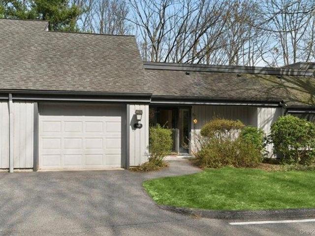 2 bedroom, Somers NY 10589 101749324