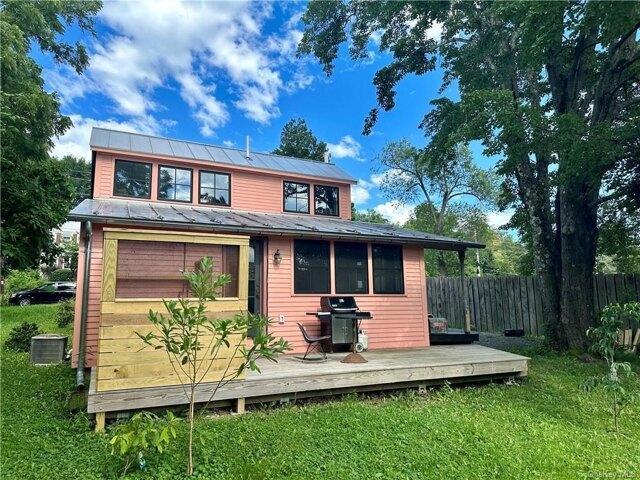 2 bedroom, Saugerties NY 12477 88247507