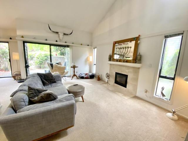 2 bedroom, Sausalito CA 94965 LS51330131