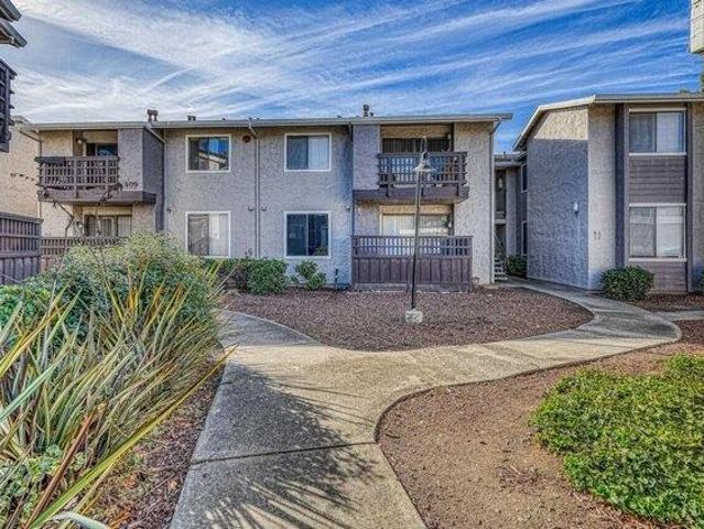 2 bedroom, Salinas CA 93906 89658590