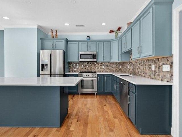 2 bedroom, Salisbury MA 01952 LS103097695