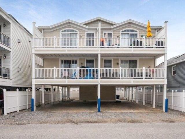 2 bedroom, Salisbury MA 01952 104790603
