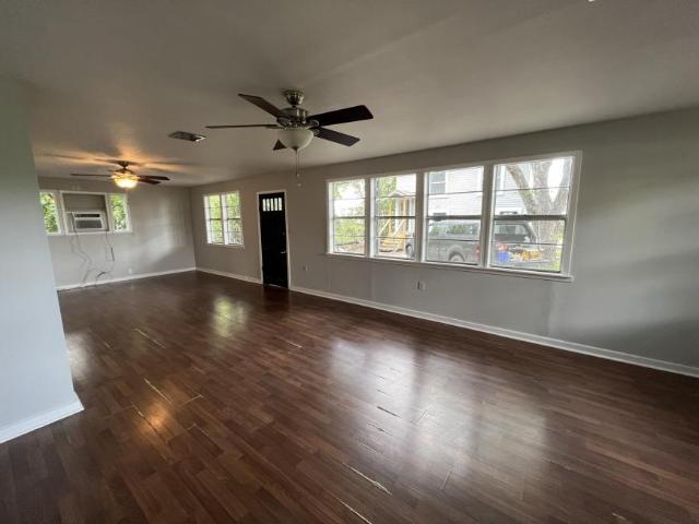 2 bedroom, San Antonio TX 78215 67669635