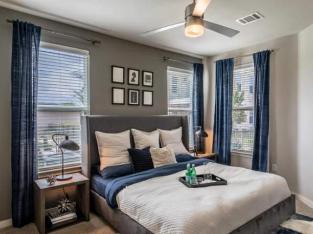 2 bedroom, San Antonio TX 78244 88662211