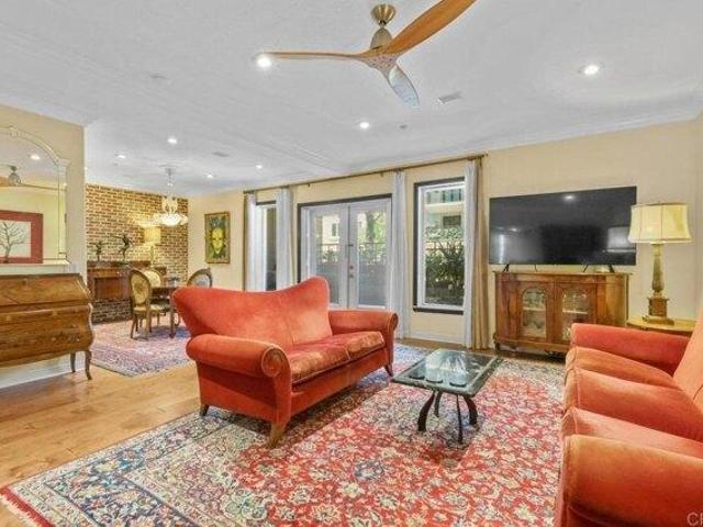 2 bedroom, San Diego CA 92101 LS96674481