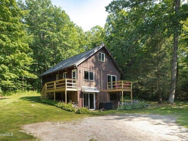 2 bedroom, Sandisfield MA 01255 105204944