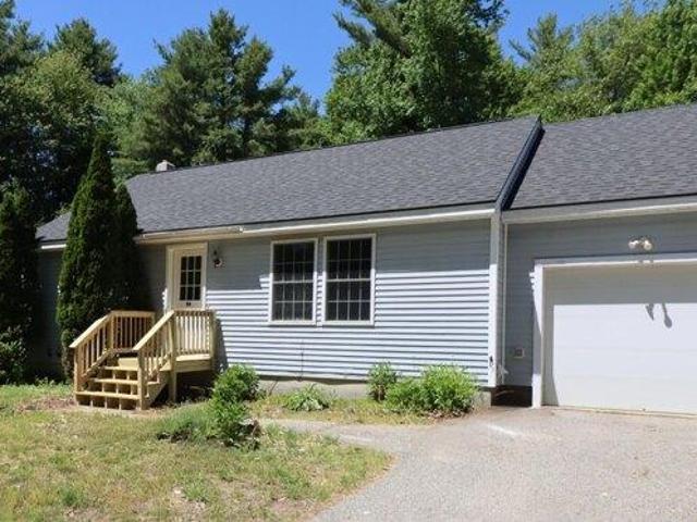 2 bedroom, Sanford ME 04073 104605517