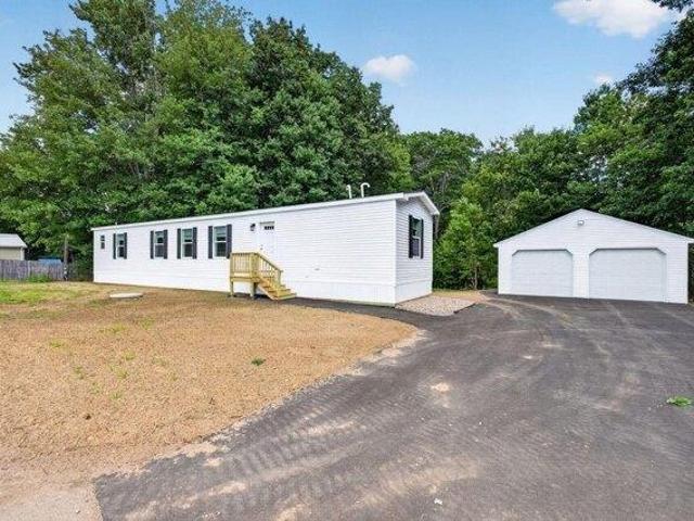 2 bedroom, Sanford ME 04073 104609237