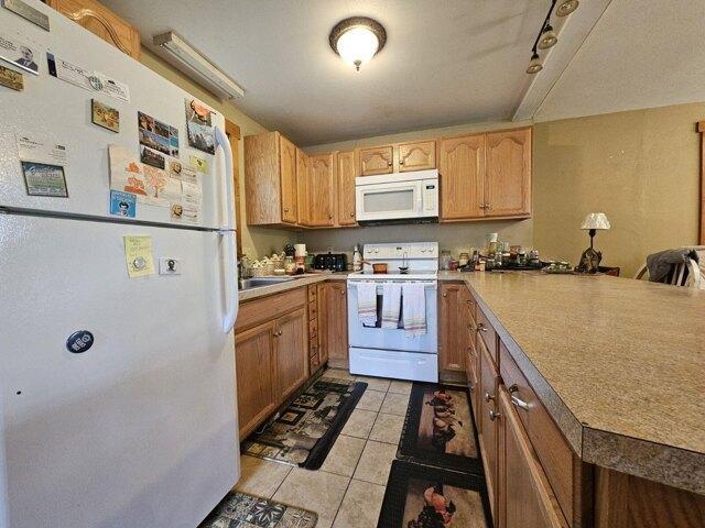 2 bedroom, Sanford ME 04073 104649588