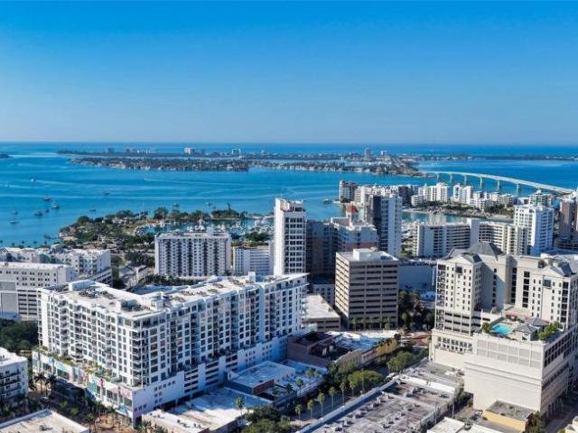 2 bedroom, Sarasota FL 34236 102587822