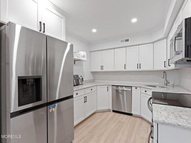 2 bedroom, Scotch Plains NJ 07076 104833731