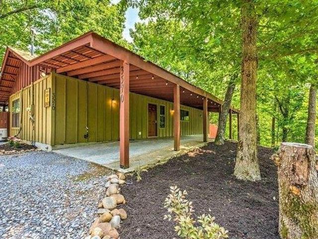 2 bedroom, Sevierville TN 37876 88039759
