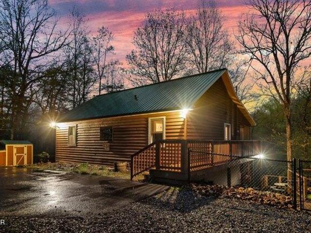 2 bedroom, Sevierville TN 37876 94731424