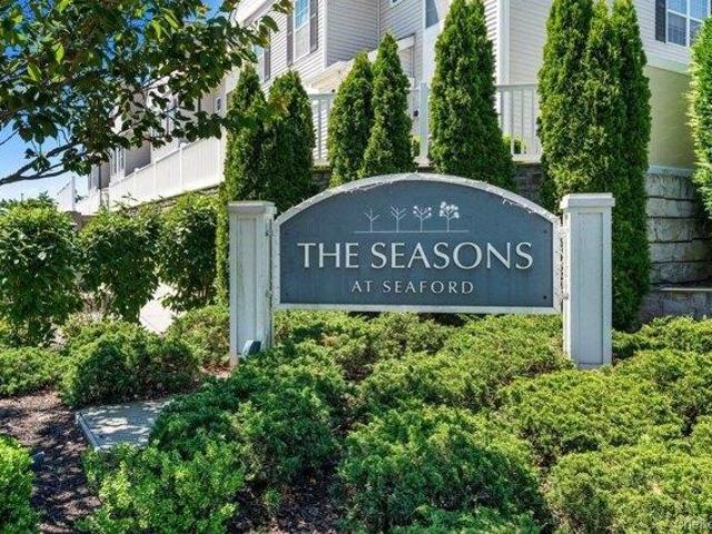 2 bedroom, Seaford NY 11783 104904630