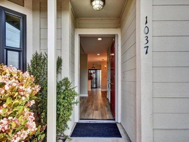 2 bedroom, Seaside CA 93955 90944595