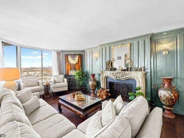 2 bedroom, Secaucus NJ 07094 104718245