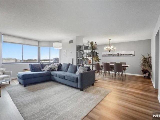 2 bedroom, Secaucus NJ 07094 104811471