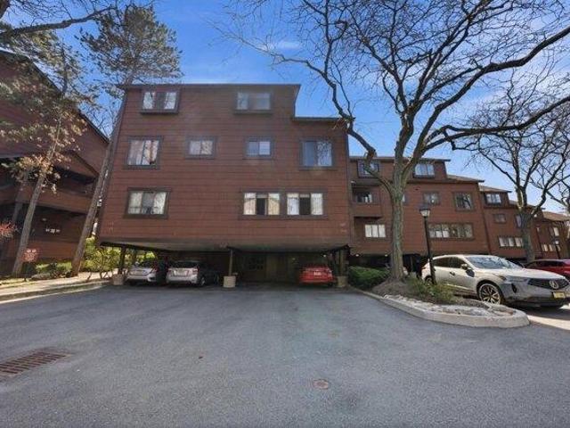 2 bedroom, Secaucus NJ 07094 102561487