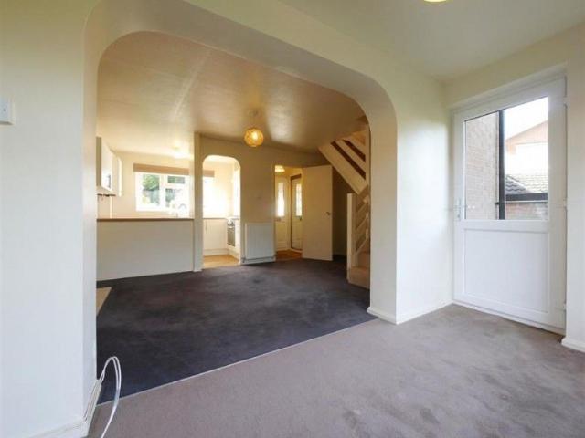 2 Bedroom Semi Detached To Let