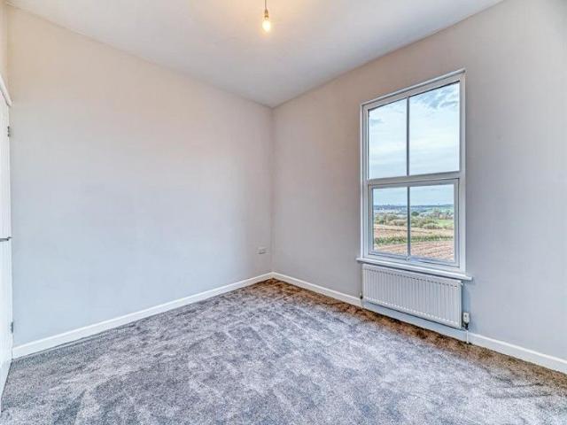 2 Bedroom Semi Detached To Let