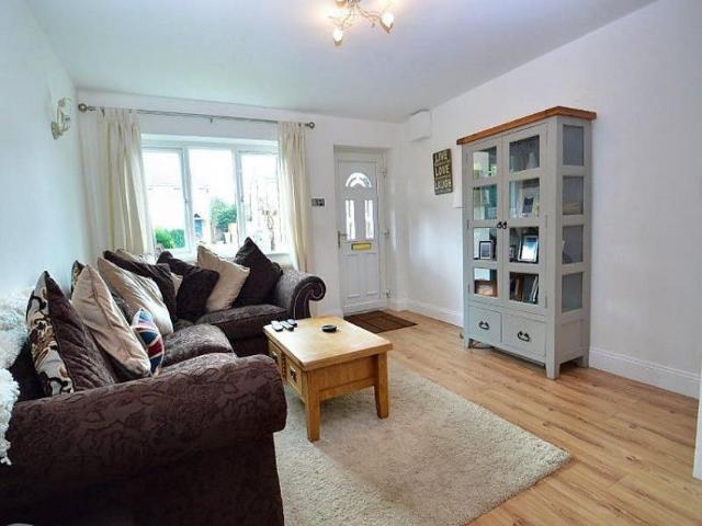 2 Bedroom Semi Detached To Let