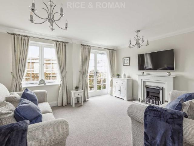 2 Bedroom Semi Detached, White Lion Place – Cobham