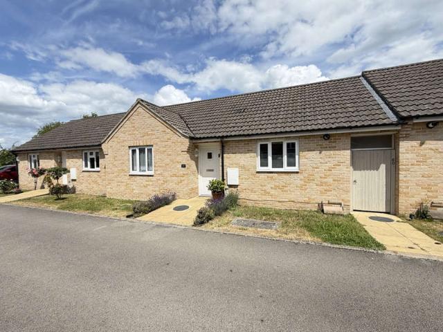 2 Bedroom Semi Detached Bungalow