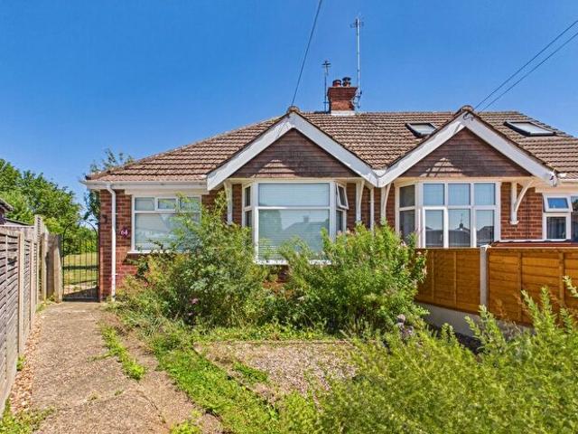 2 Bedroom Semi Detached Bungalow To Rent In Northampton Road, Roade, NN7
