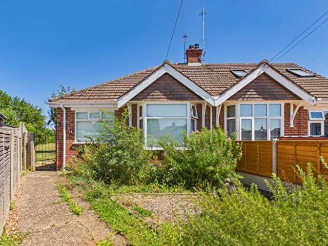 2 Bedroom Semi Detached Bungalow To Rent In Northampton Road, Roade, NN7