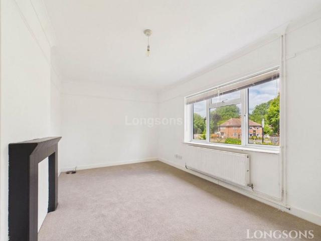 2 bedroom semi detached bungalow to rent
