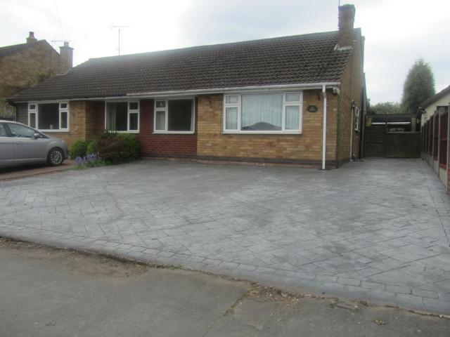 2 bedroom semi detached bungalow to rent