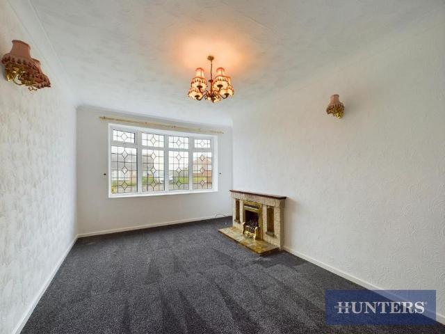 2 bedroom semi detached bungalow to rent