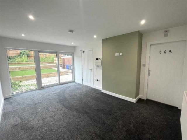 2 bedroom semi detached bungalow to rent