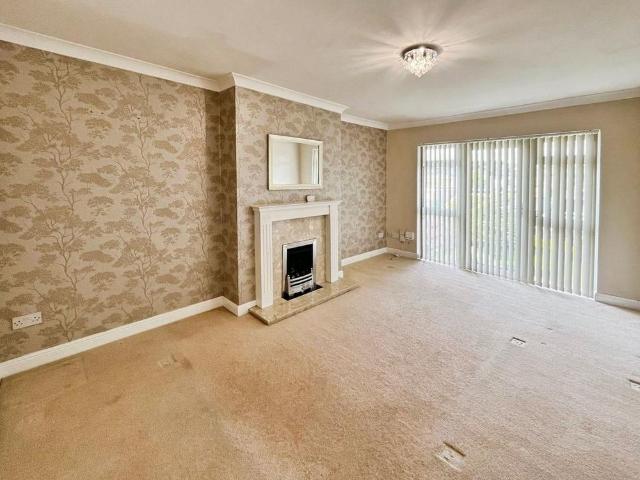 2 bedroom semi detached bungalow to rent