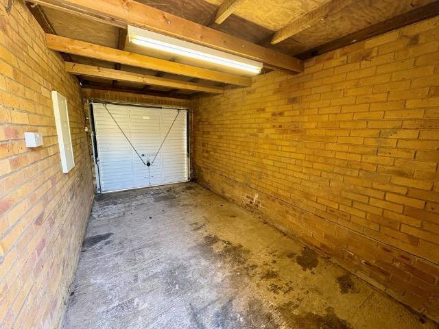 2 bedroom semi detached bungalow to rent