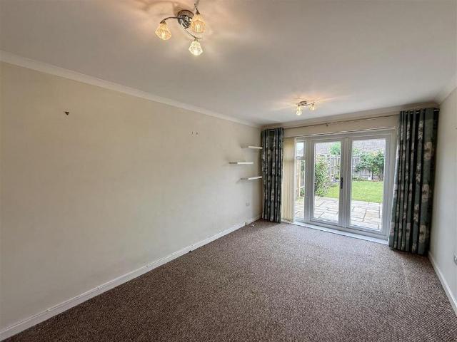 2 bedroom semi detached bungalow to rent