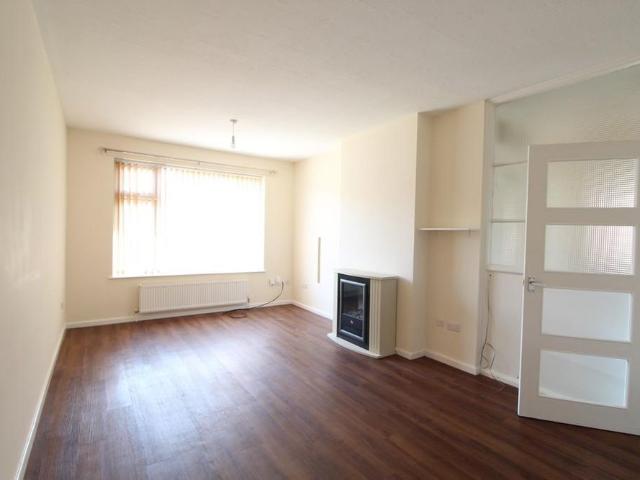 2 bedroom semi detached bungalow to rent