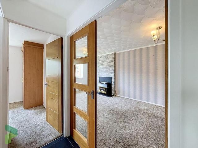 2 bedroom semi detached bungalow to rent