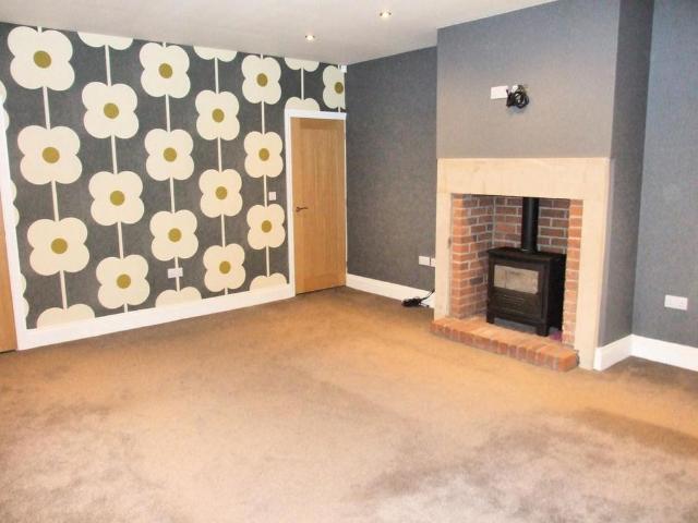 2 bedroom semi detached bungalow to rent