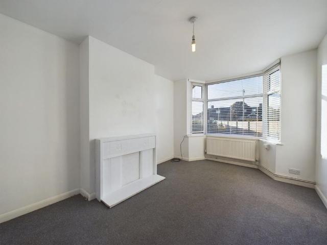 2 bedroom semi detached bungalow to rent